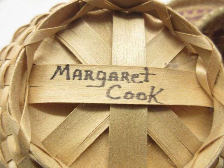 (12) Handmade reed and bark baskets and boxes, various sizes, good ...