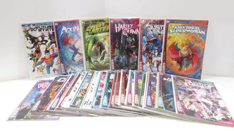 (31) Comic books, all newer future state comics, by DC, include: Batman ...