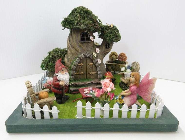 Handmade scene depicts Fairy home, up to 6 1/2"H, in new condition ...