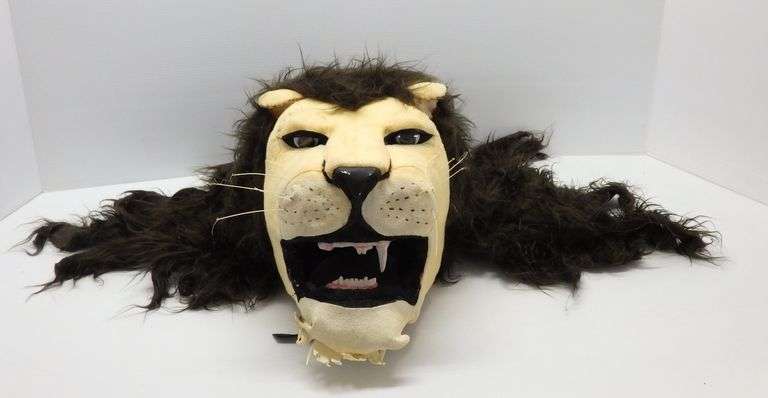 Lion head with long maio helmet cosplay prop on Detroit Lions fan prop ...
