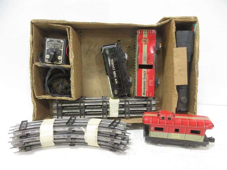 Louis Marx toy train set with Marx box, Steam engine and coal tender ...