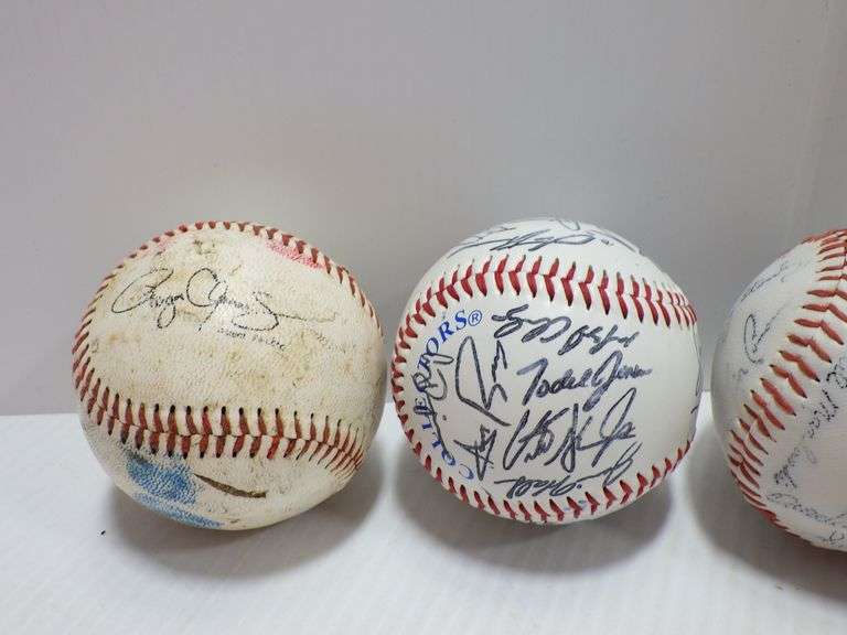 (5) Team autographed baseballs, include: Detroit Tigers Mark Fidrych ...