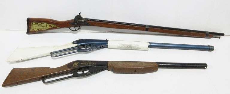 (3) Older pop rifles, all working, include: Daisy 962 rocket command ...