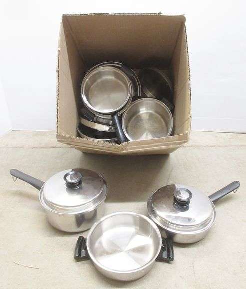 14-Piece set of Amway queen cookware and a mismatched lid - Albrecht ...