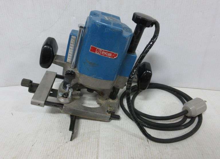 Ryobi R500 plunge router with guide, works as it should - Albrecht ...