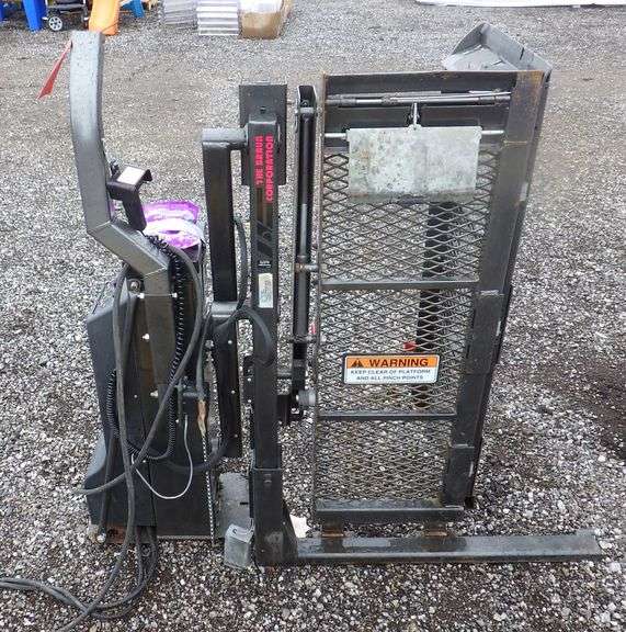 Wheelchair ramp, works - Albrecht Auction Service