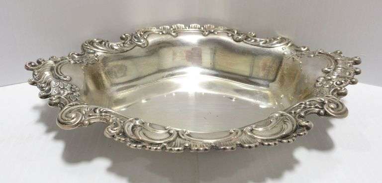 Fancy sterling dish, marked, 7 3/4" x 6", approx. 140g - Albrecht ...