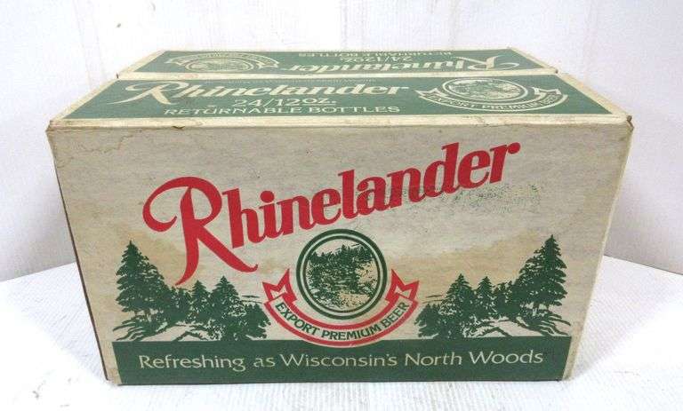 Rhinelander beer box - Albrecht Auction Service