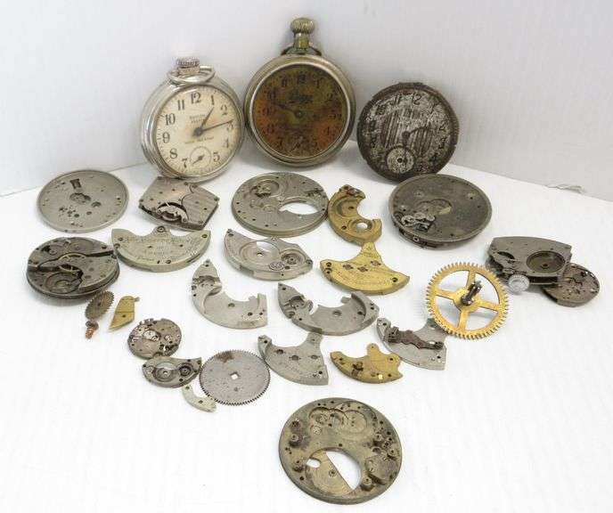 Various pocket watch parts - Albrecht Auction Service