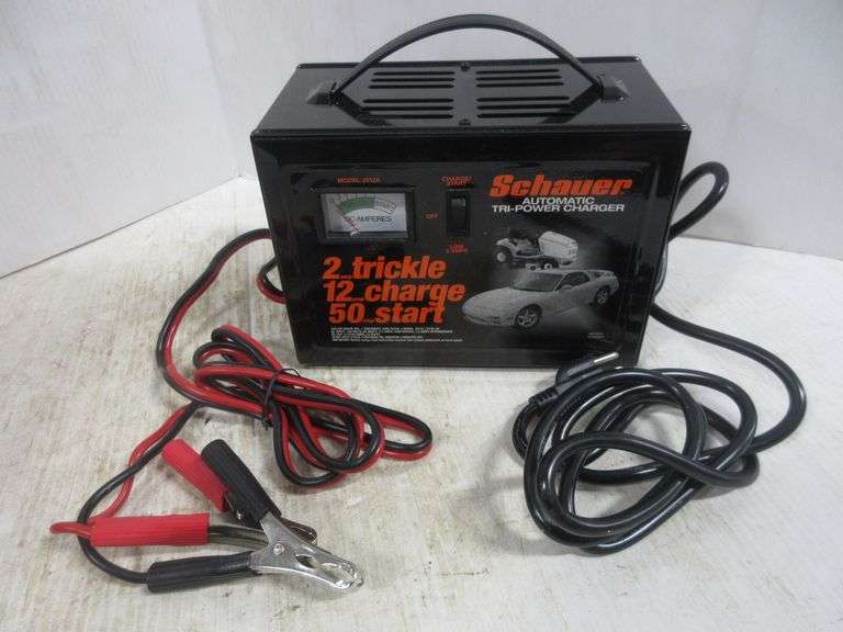 Schauer model J512A battery charger, NIB - Albrecht Auction Service