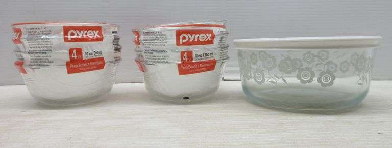 (9) Pyrex bowls, one with lid, up to 6"W x 3"H, new - Albrecht Auction ...
