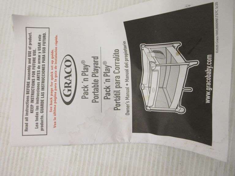 Graco pack and play with case, like new - Albrecht Auction Service