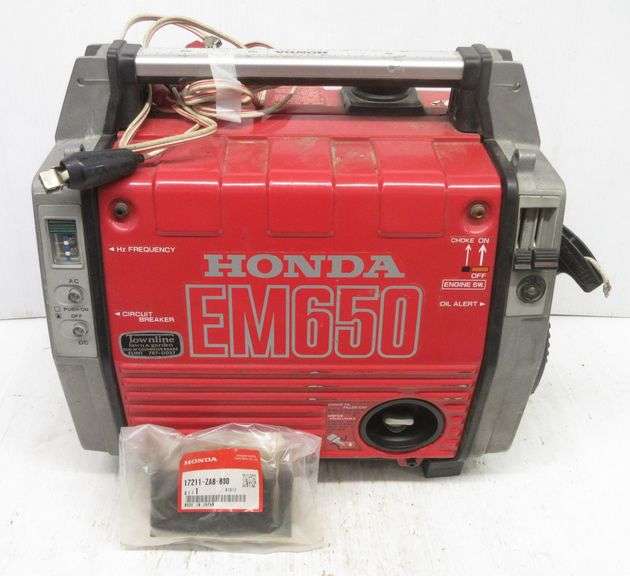 Honda generator, EM650, starts and runs good, extra air filter and DC ...