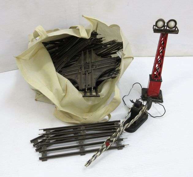 Lionel train track crossing gate and flood light tower - Albrecht ...