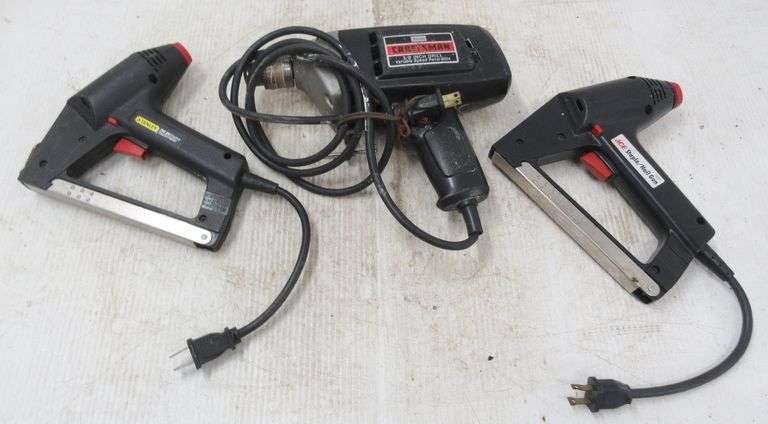 Stanley 30V electric staple and nailer gun, Ace staple and nail gun, 3/ ...