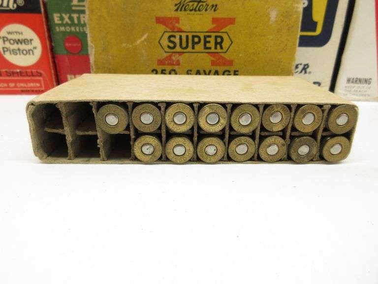 (5) Older ammo boxes and ammo, includes: Winchester AA, 7 1/2 shot, 23 ...