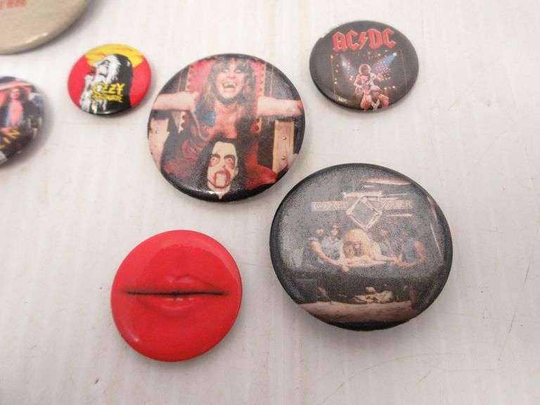 Older rock and roll buttons, up to 2"Dia - Albrecht Auction Service