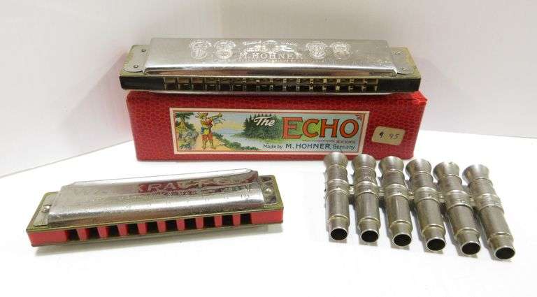 WM Kratt Co. Professional Hit Parade Harmonica, some pitting, otherwise ...