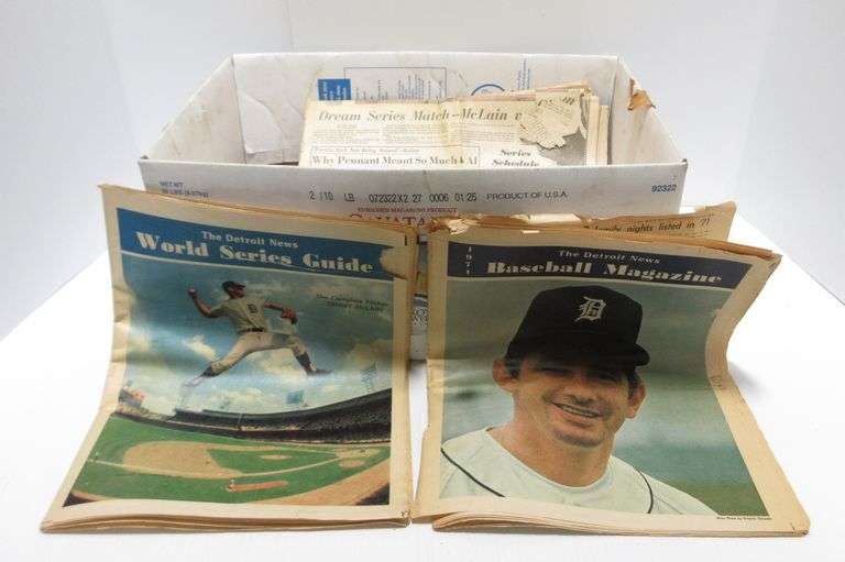 Approx. (50) Vintage Detroit Sports Newspaper headlines, date back to ...