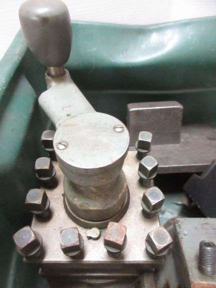 Machine tool holders - Albrecht Auction Service