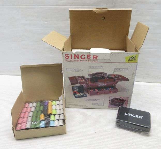 Singer 160-piece sewing kit, box is damaged, unused - Albrecht Auction ...