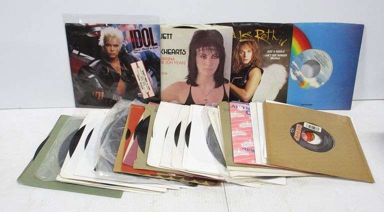 (36) 45 Rpm records from the 1950s to 90s, include: Several picture ...