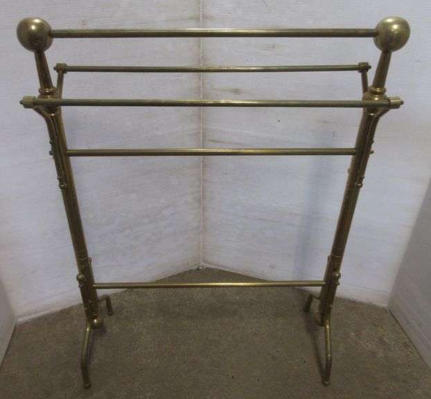 Brass quilt rack, 27" x 11" x 37" - Albrecht Auction Service