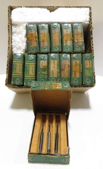 Morse Hand Taps, includes: (1) 8-35, (2) 2-64, (3) 5-44, (2) 3-56, (2 ...