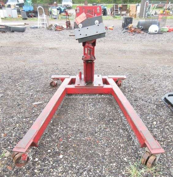 Heavy duty industrial engine stand, works excellent - Albrecht Auction ...
