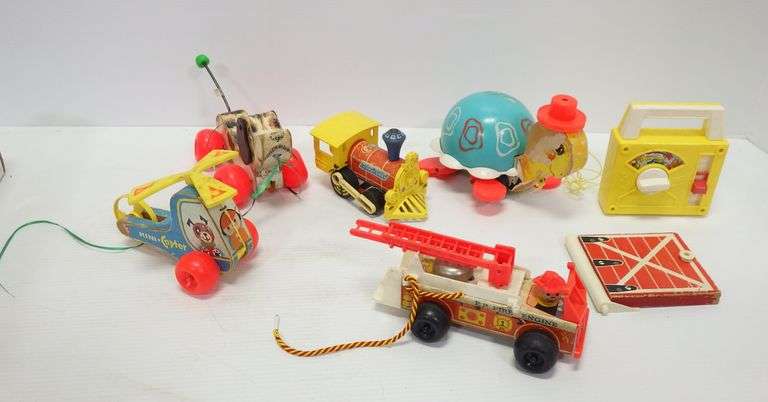 (5) Wood Fisher Price pull-along toys, working music box, and barn door ...