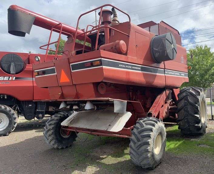 Case IH 1480 Axial Flow Combine, Straw Chopper, Rock Trap, 2WD, Engine ...