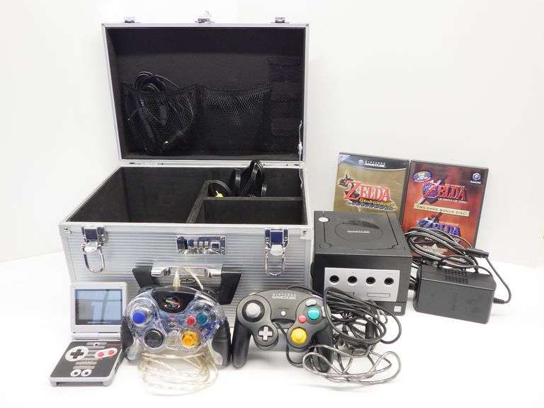 Nintendo Gamecube and a Nintendo Game Boy with two games, great ...