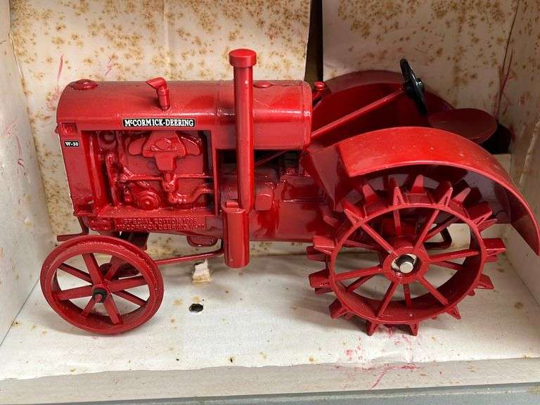 McCormick W30, USA, made by SpecCast, 3-scale, Models 8-16 ...