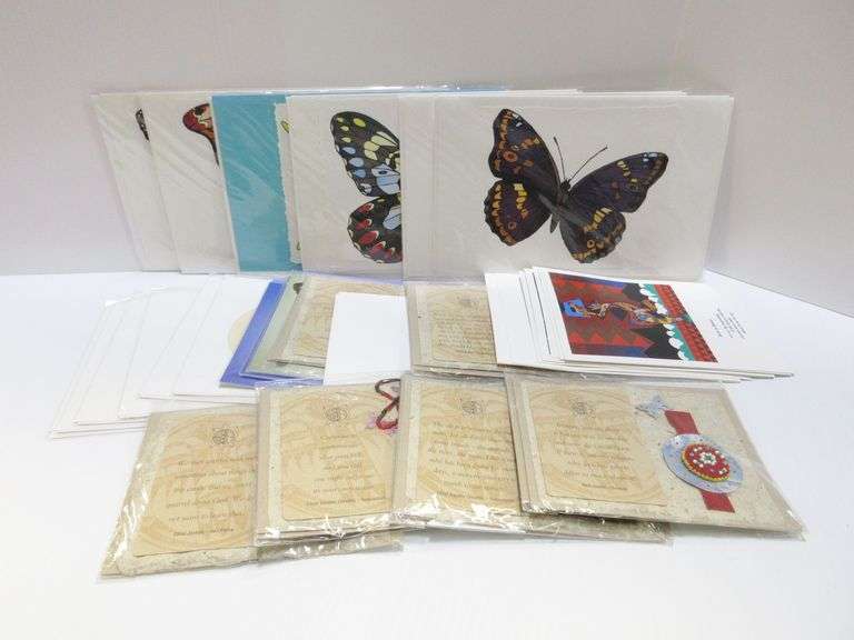 (26) Handmade Navajo Santa Fe AA greeting cards, some with Navajo beads ...