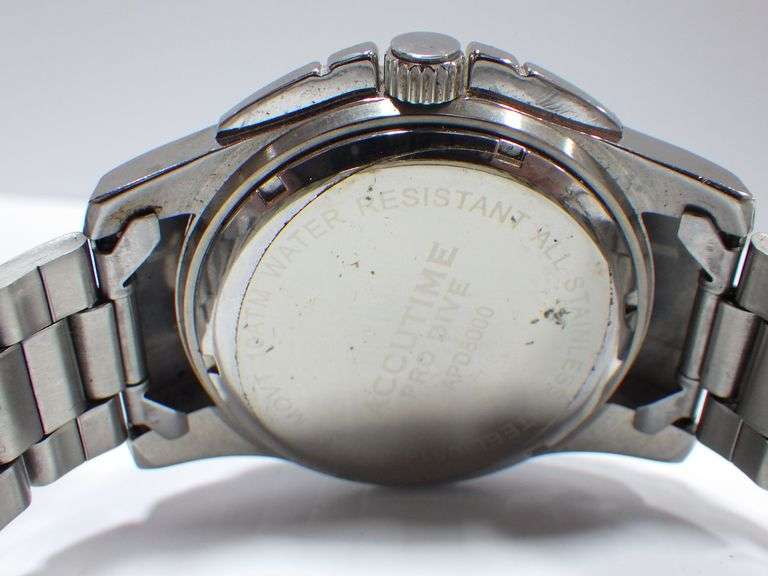 (3) Working Mens Watches, all keep good time, Guess Waterpro G11606G ...