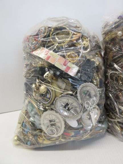 Approx. 30-35 lbs. of unsorted untested jewelry, some look to be of ...