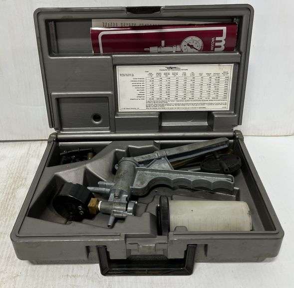 Mityvac vacuum pump, works - Albrecht Auction Service