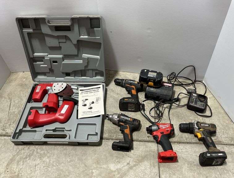 Various power tools, includes: Drills, batteries, chargers, all ...