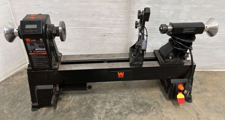 WEN 12" Wood lathe, great, works great, like new - Albrecht Auction Service