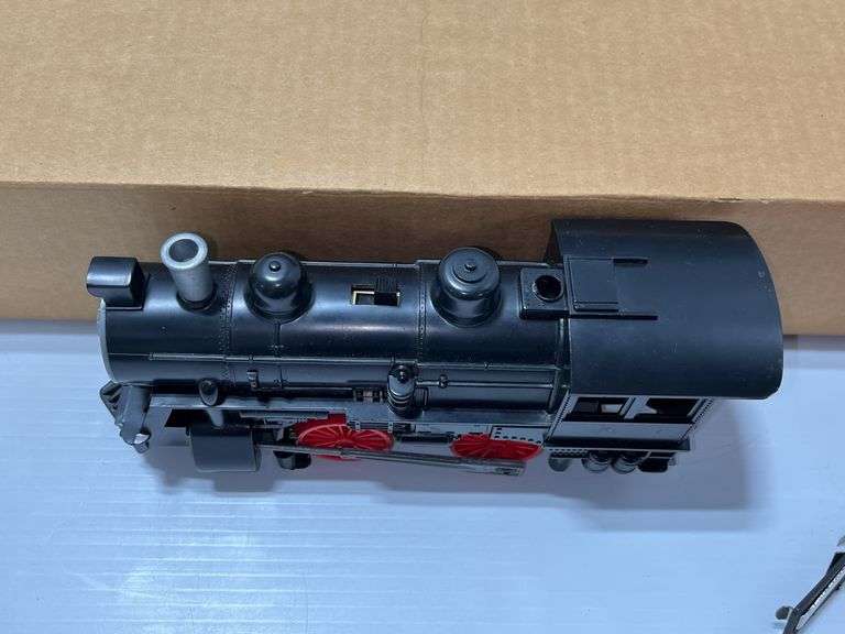 1978 Lionel working on the railroad train set, box- 20"L, box wear ...