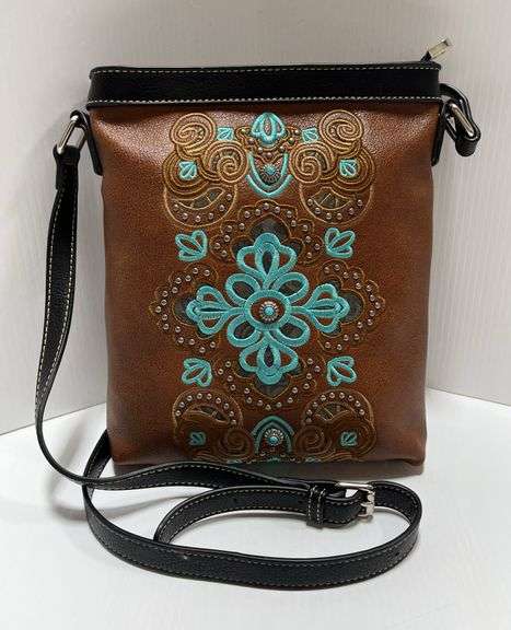 Gun concealed crossbody carry handbag with zip top closure, back has ...