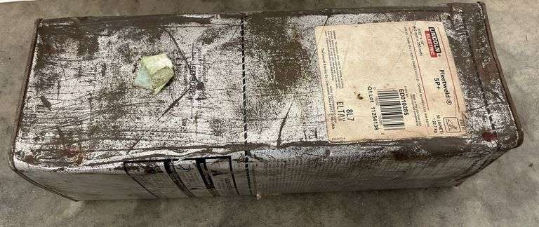 50 lb. Easy open can of Lincoln Fleetwood 5P+, 5/32" cans, dented, not ...