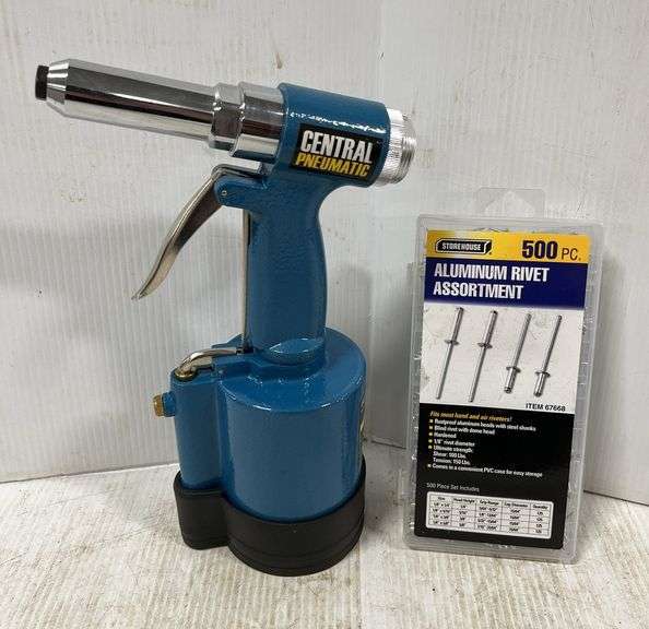 Central-Pneumatic air pop-rivet gun with box of (500) rivets, new ...