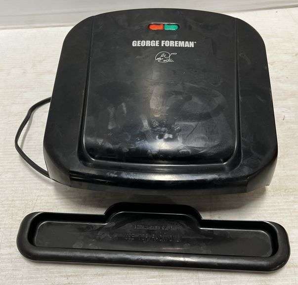 George Foreman press, 10"W x 10"D, good - Albrecht Auction Service