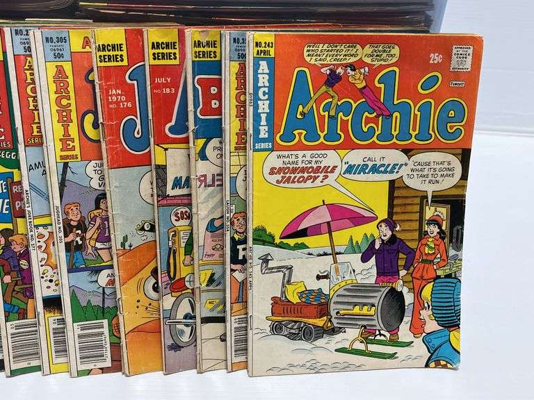 (2) Totes of children's comics, many Archie, Dennis the Menace, and ...