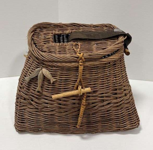 Antique fishing creel baskets with add on shoulder strap, 15"W x 10"H ...