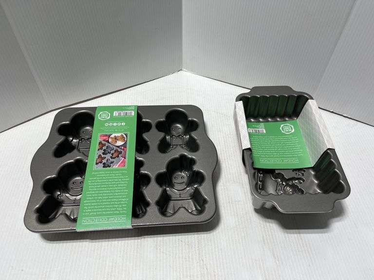 Nordic Ware gingerbread kids cakelet pan, 4 1/2-cups, 6-cake size ...