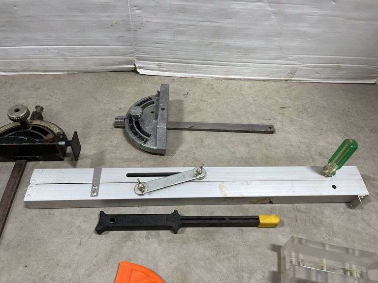 Table saw accessories, include: (4) Miter guides, bevel gauge push ...