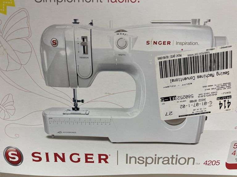 Singer Inspiration 4205 sewing machine with foot pedal, works ...