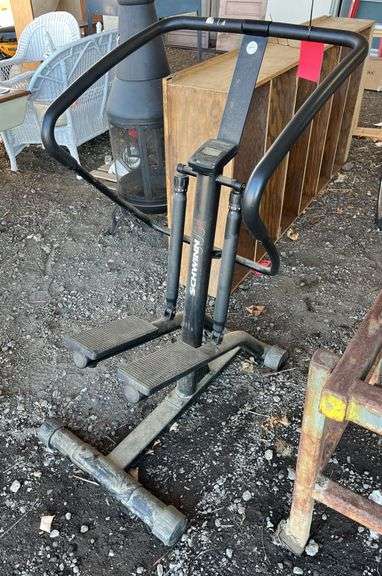 Schwinn stair stepper, 28" x 36" x 50", works - Albrecht Auction Service